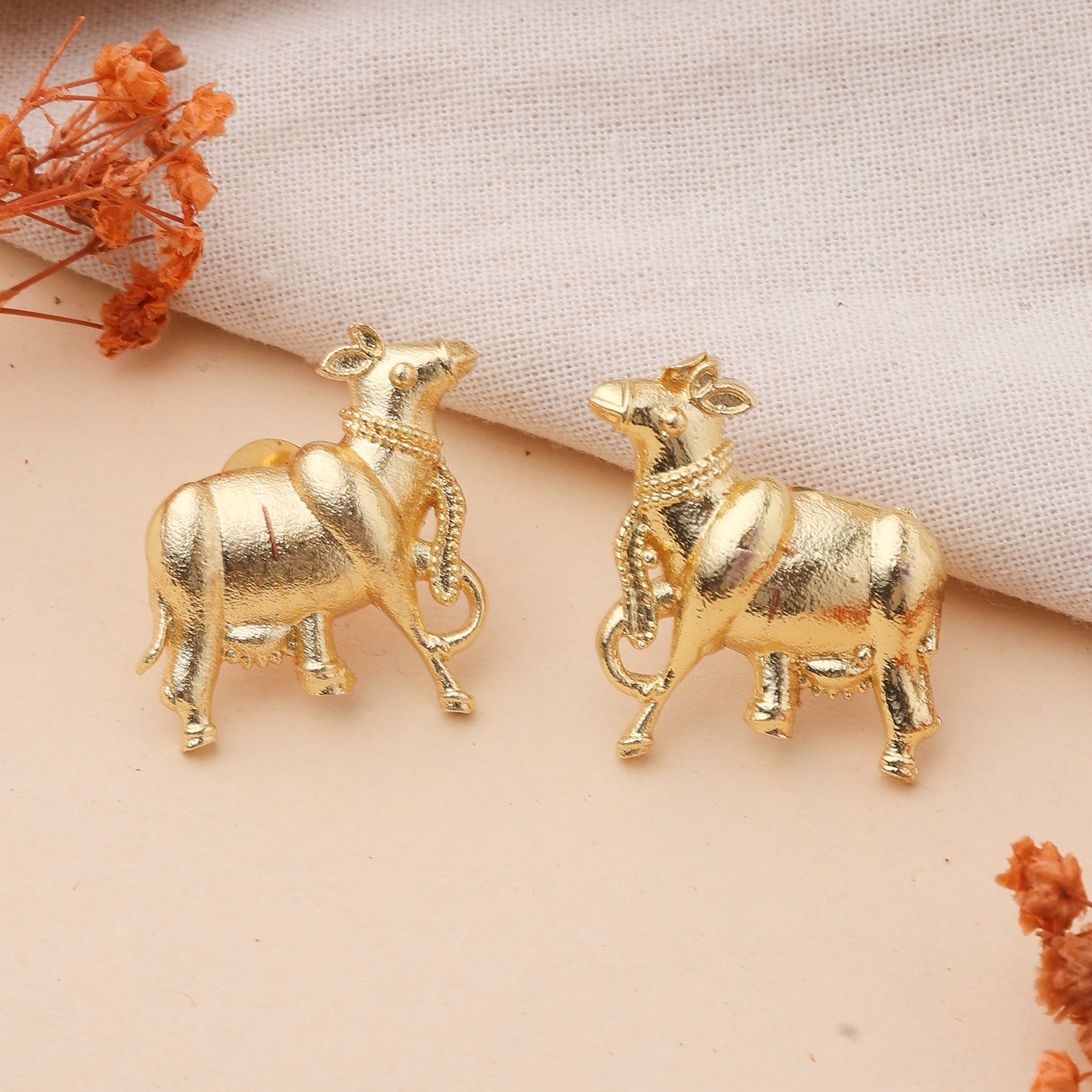 Bull Studs – Kkatha Accessories